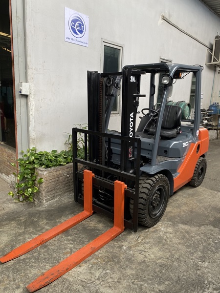No : 204 / TOYOTA / 32-8FG30